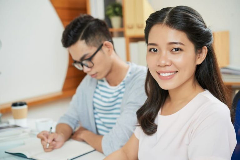 About Us – Smartway English
